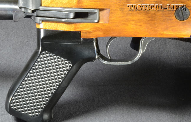 Ruger AC-556 5.56mm Carbine: Full-Auto Firestorm | Gun Review - Athlon ...