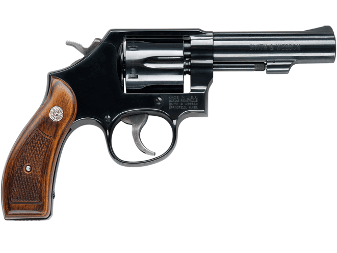 Gun Review: The Timeless Smith & Wesson M&P Revolver