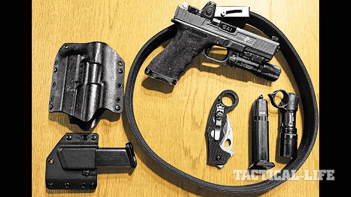 46 Everyday Carry Items in 3 Different Setups - Athlon Outdoors