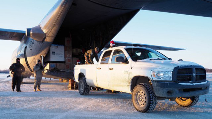 Operation Santa Claus: National Guard Helps Deliver Gifts to Alaskan ...