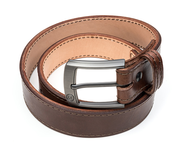 7 Pieces of Everyday Carry Gear for Summer Temperatures - Athlon Outdoors