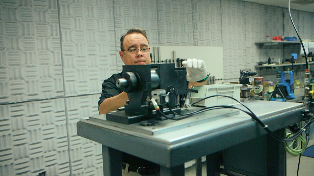 How Scientists Are Making Ridiculous Strides in Next-Gen Body Armor ...