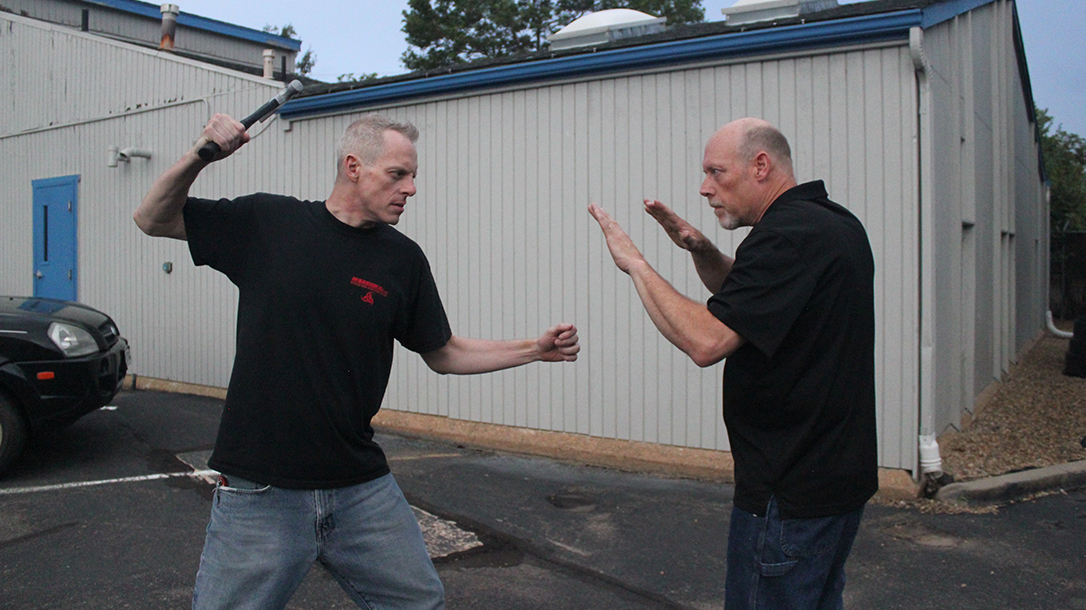 Self-Defense Skills: Mastering the Shoulder Stop for a Quick Counterattack