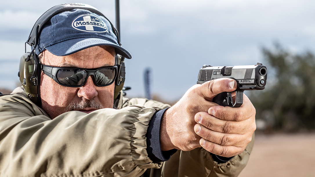 Mossberg MC2c: Mossberg Goes Compact With Its Second 9mm Pistol